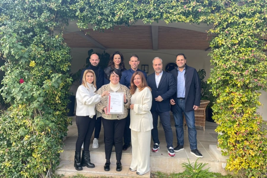 TÜV AUSTRIA Hellas: Απένειμε στο Golf Privé την πιστοποίηση “No Food ...