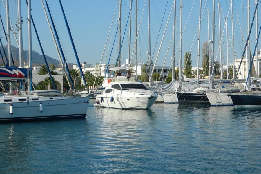 Zizoo: Ανοίγει γραφεία στην Αθήνα η πλατφόρμα ενοικίασης σκαφών ...